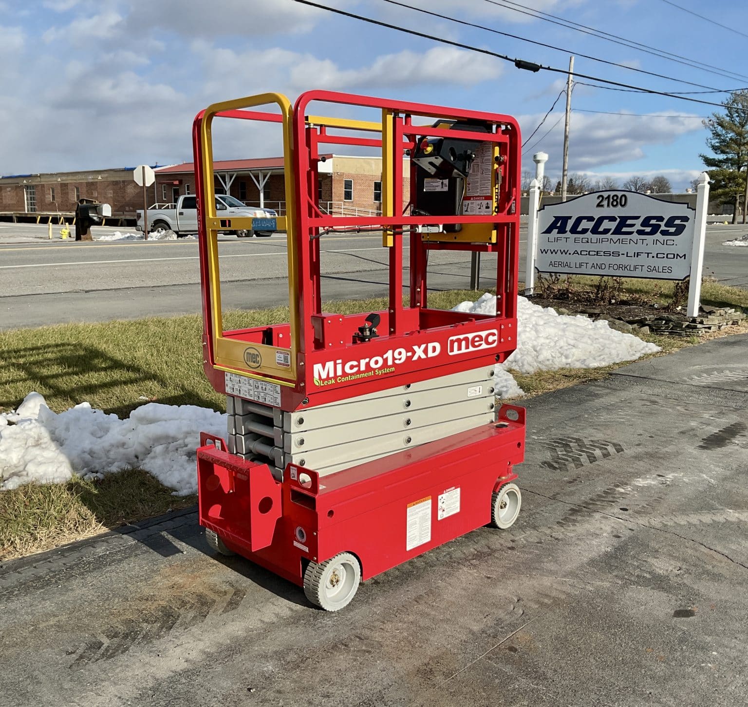 2024 MEC Micro 19-XD Electric Scissor Lift for Sale