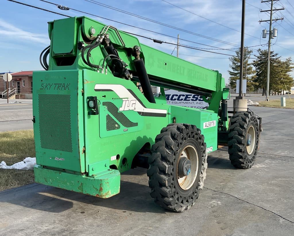 2014 SkyTrak 6042 Telehandler | 6,000 lb Capacity & 42 ft Lift
